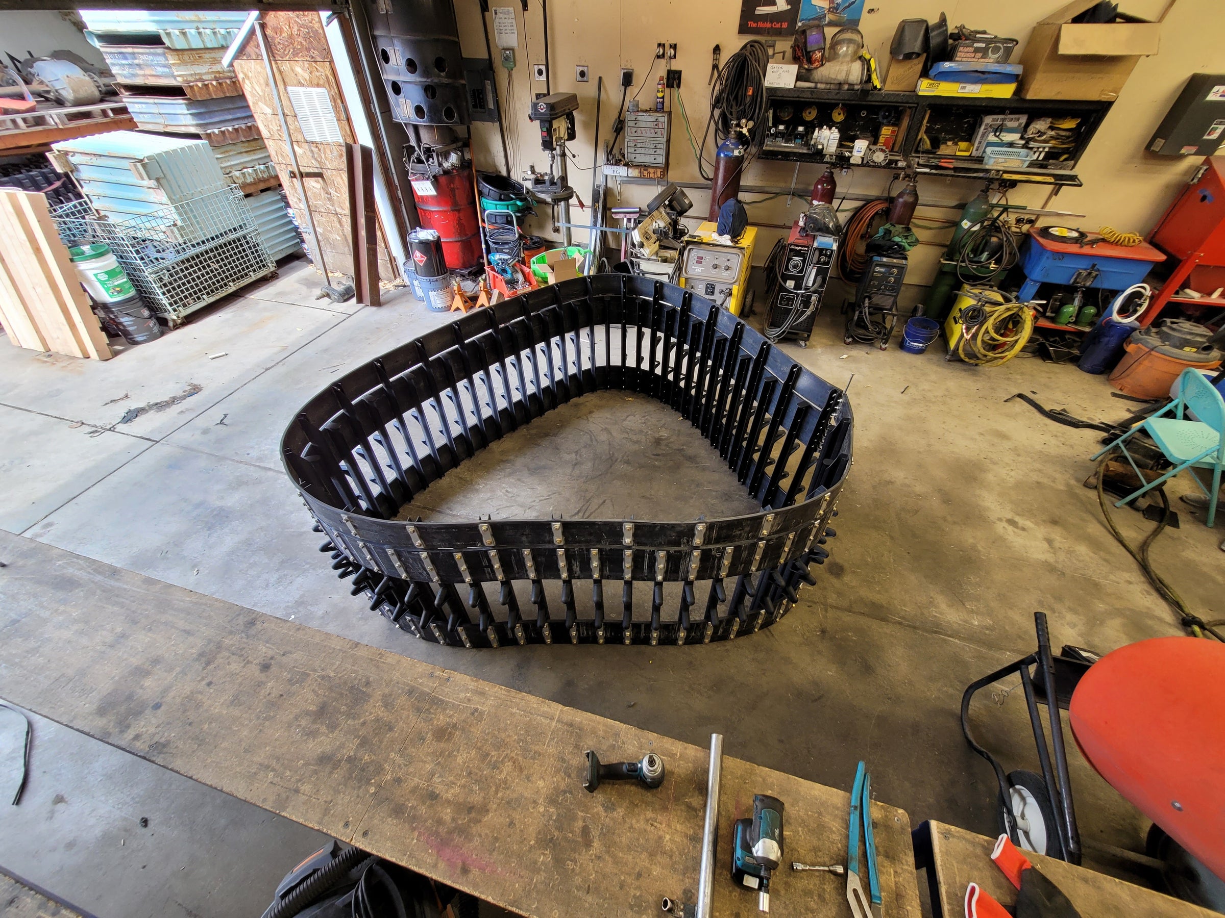 the cleats are dipped in paint and the tracks assembled.